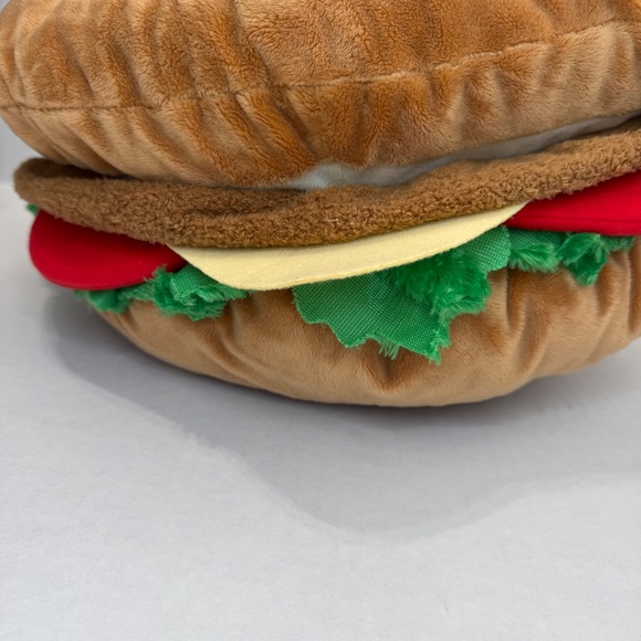 Universal Studio | Toys | Universal Studios Scoobydoo Cheeseburger Soft ...